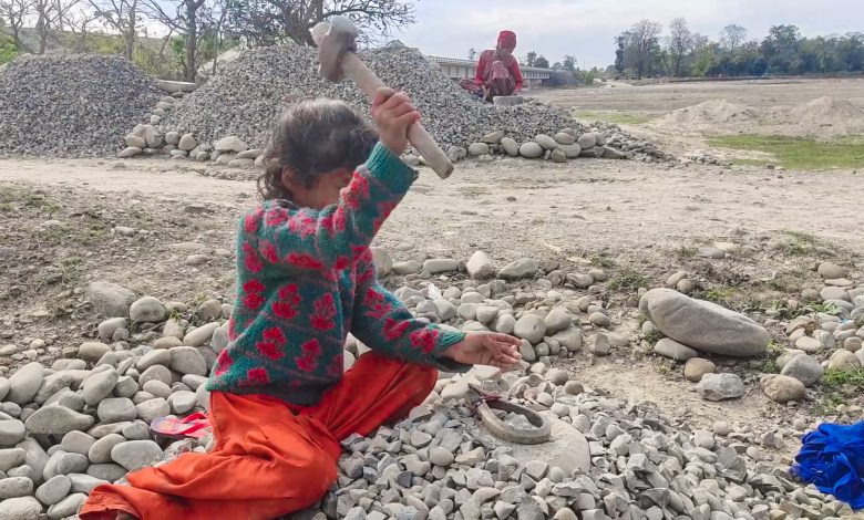 २०८२ सम्म सबै प्रकारको बालश्रम अन्त्य कत्तिको सम्भव ? – सार्वजनिक सेवा ...